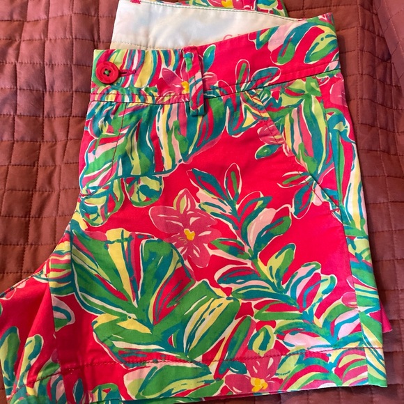 Lilly Pulitzer | Shorts | Vibrant Floral Print Shorts | Poshmark